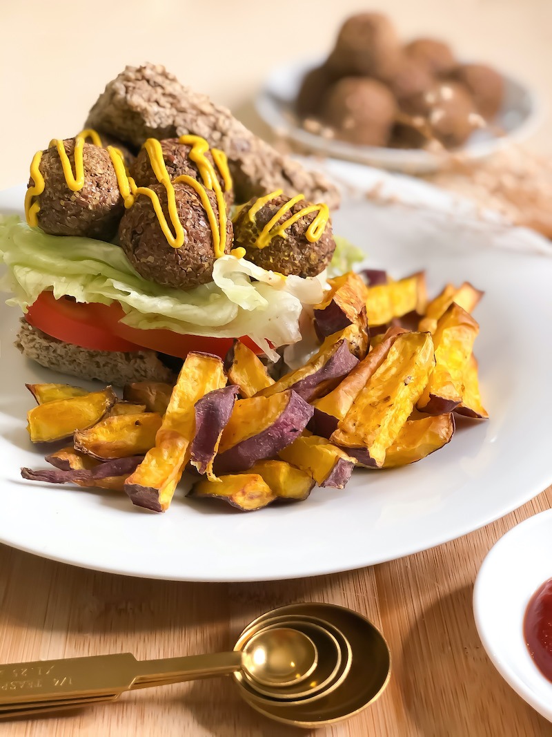 Sándwich de Bolitas de Frijol Negro - Jime Smith